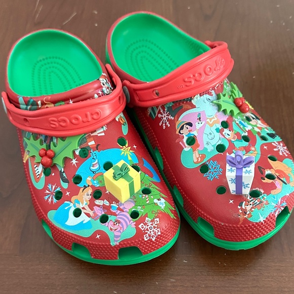 CROCS | Shoes | Crocs Disney Classic Holiday Clogs With Festive Designs ...
